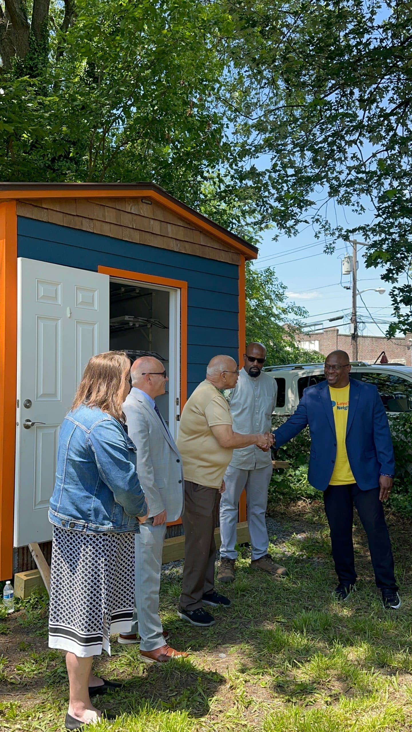 NFL Executive Troy Vincent Sr. and Love Thy Neighbor Community ...